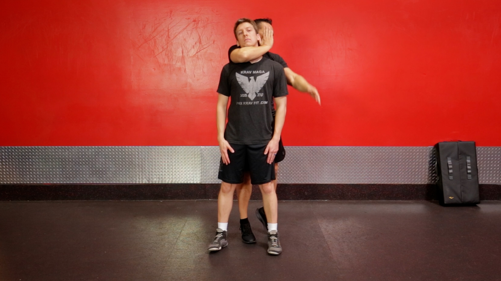 Self-defense techniques if you lose your gun, have not drawn it or ...